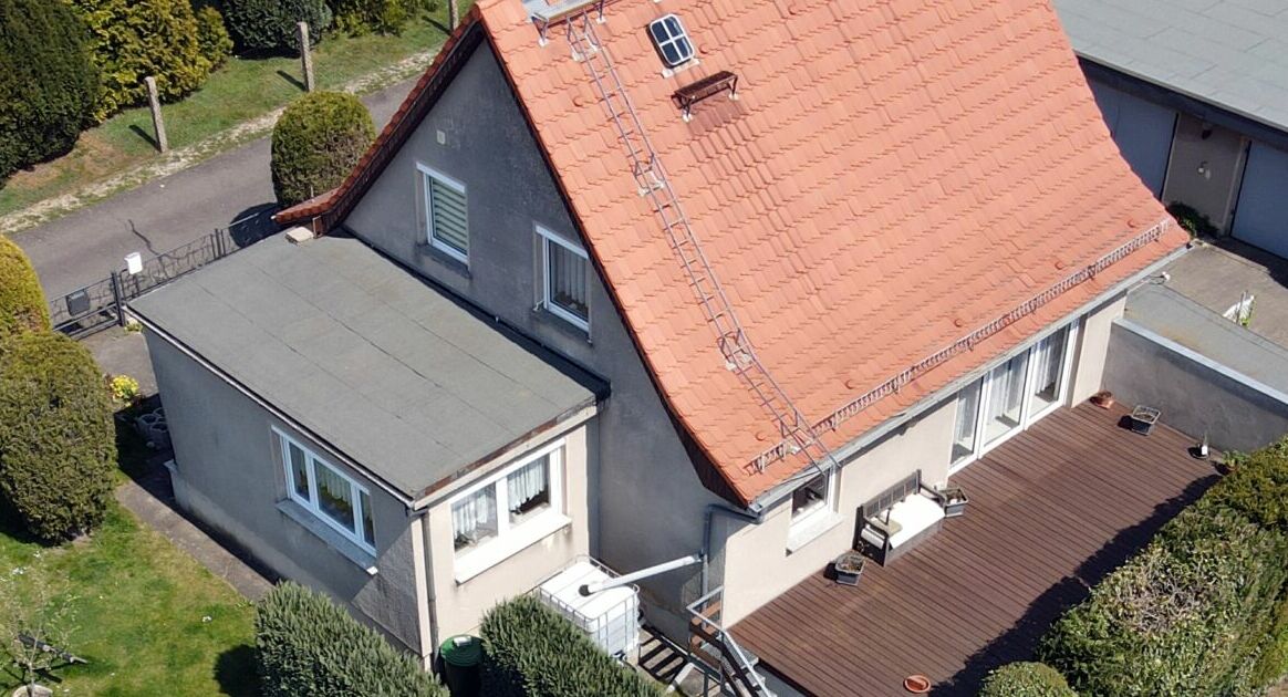 Solides Einfamilienhaus für Ihre Familie - Erik Weber Immobilien Marketing e.K.